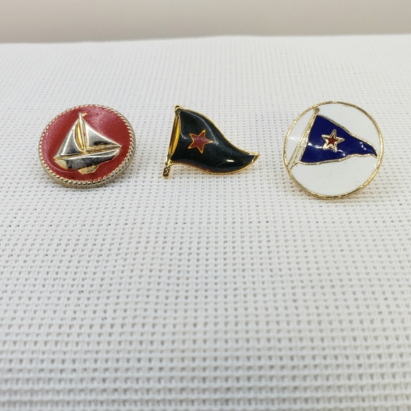 tack pins | Jewelry | Set Of 3 Tack Pins Flagsshipsboats | Poshmark